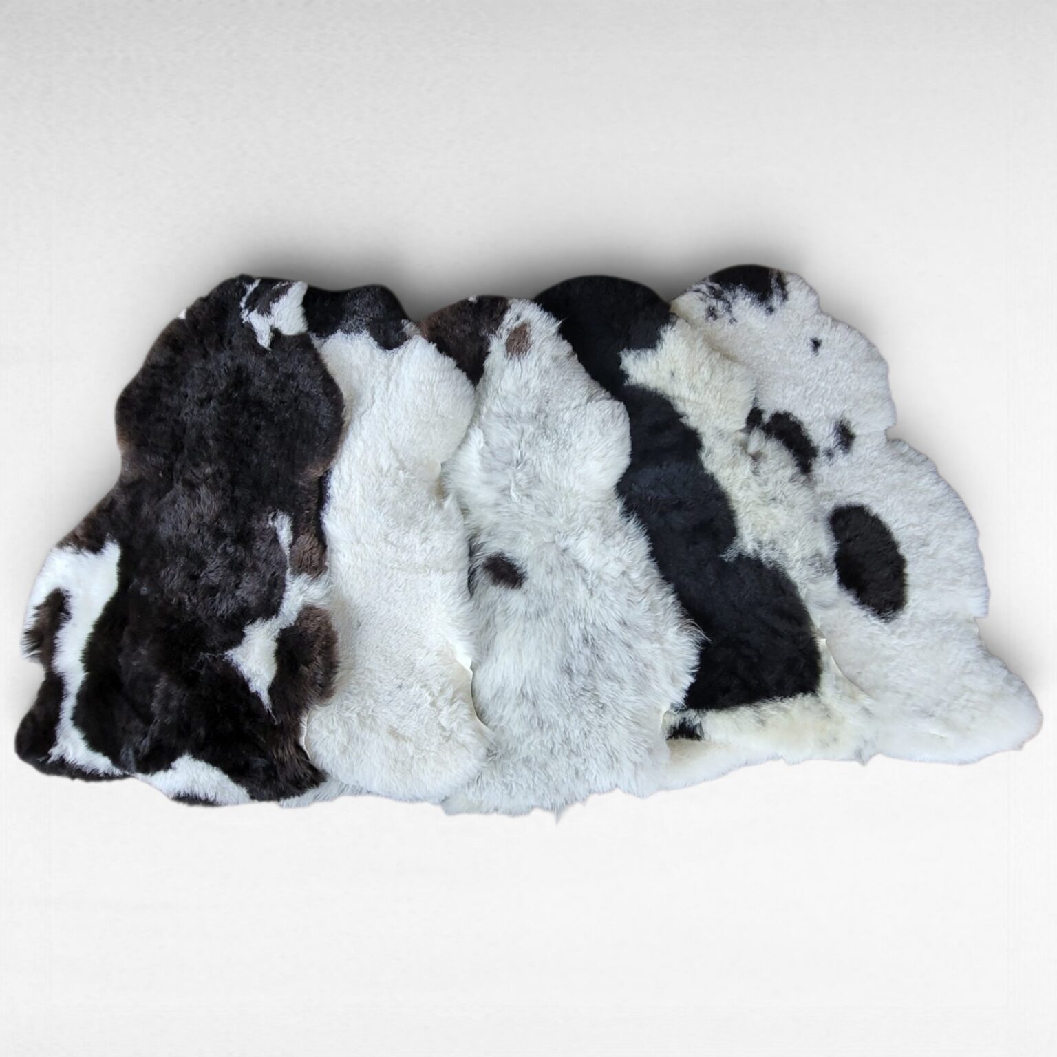 Plush Dappled Icelandic Lambskin Rugs & Throws | Noryageur